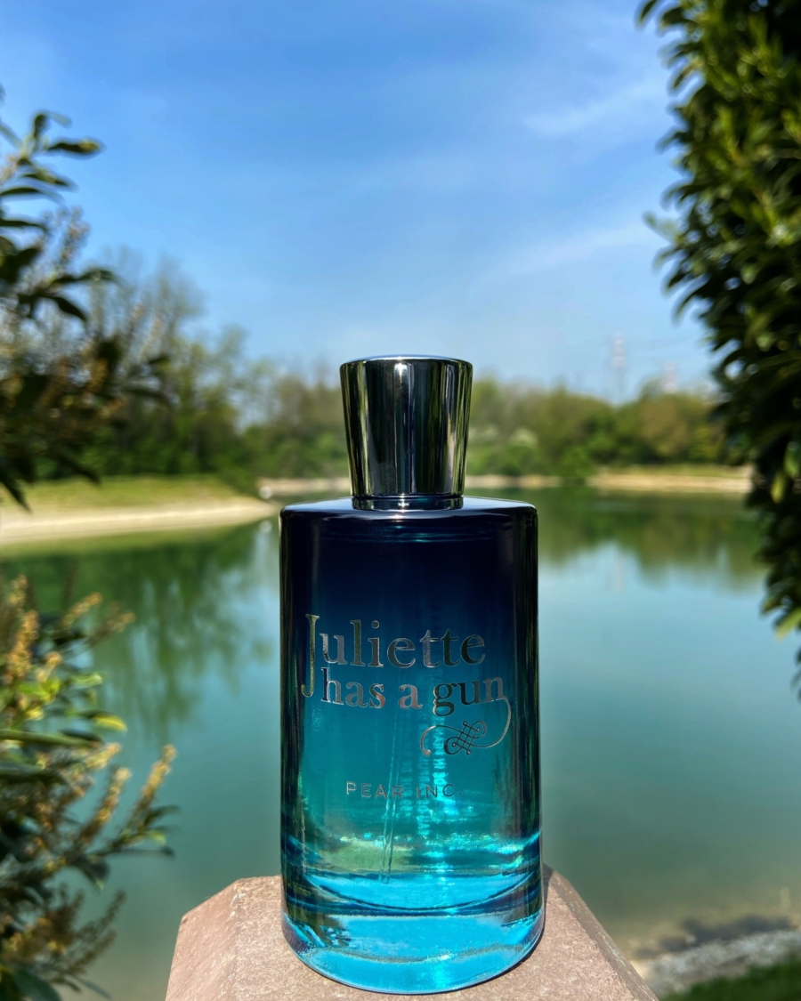 Pear Inc. di Juliette Has a Gun è la promessa di un’estate bellissima.