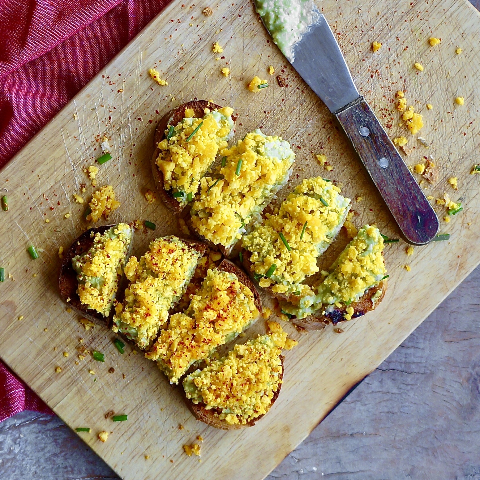 Mimosa toast antipasto in stile 80's — Toh! Magazine