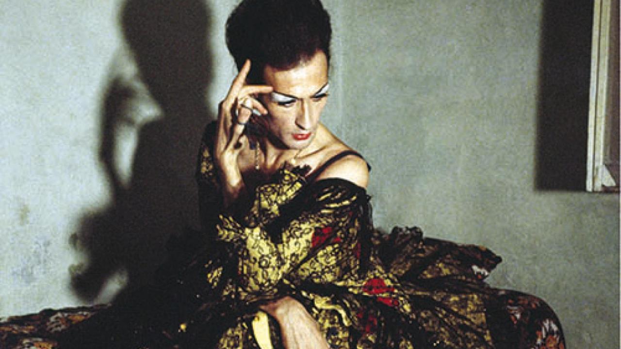 I Travestiti di Lisetta Carmi a colori — Toh! Magazine